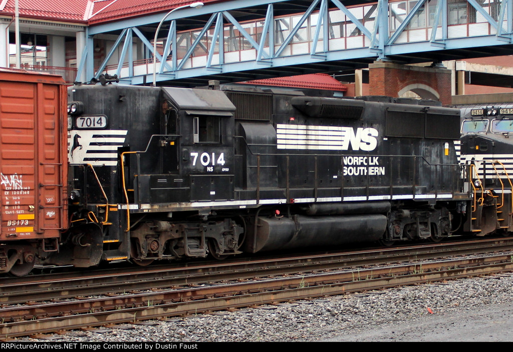 NS 7014 GP50 High Hood